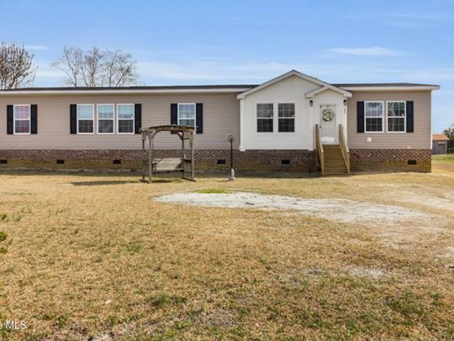 105 Gosling Ln, Beaufort, NC 28516