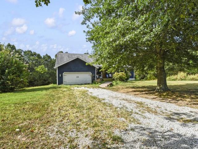 105 Gavin Ln, Billings, MO 65610