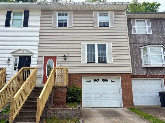 105 Geronimo Dr, Saint Albans, WV 25177