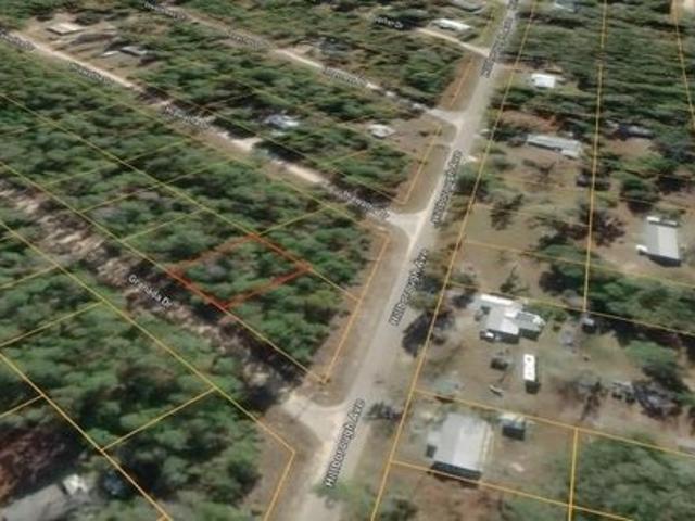 105 Granada Dr, Florahome, FL 32140
