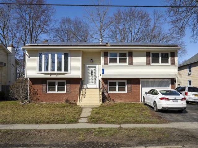 105 Grand Ave S, Poughkeepsie, NY 12603