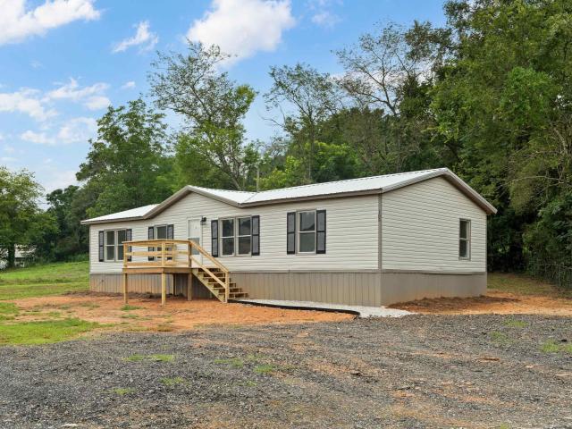 105 Green Acres
