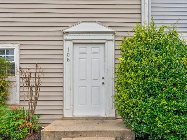 105 Greenland Ct