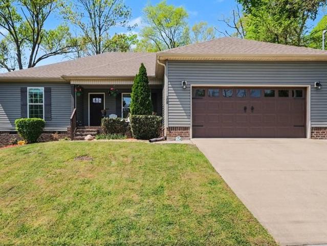 105 Doak St, Shelbyville, TN 37160