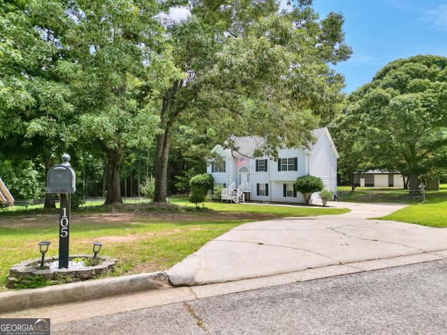 105 Dawn Court