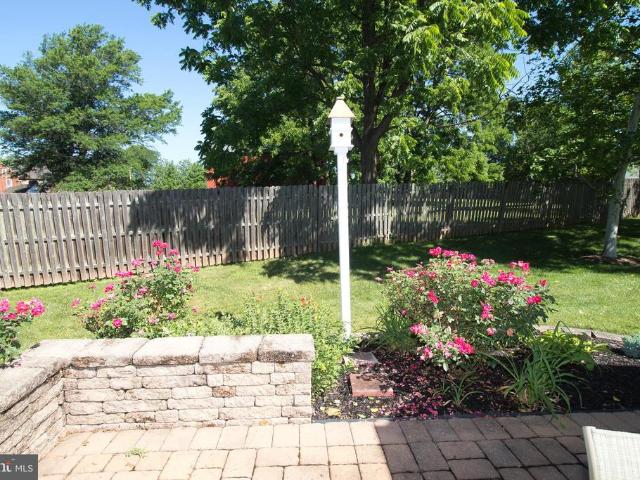 105 Devonshire Way