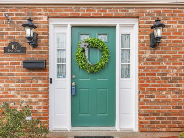 105 Dean St, Unit A, Stamford, CT 06902 | MLS #24167 | Compass