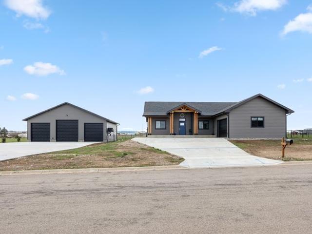 105 Diamond Ln, Lewistown, MT 59457