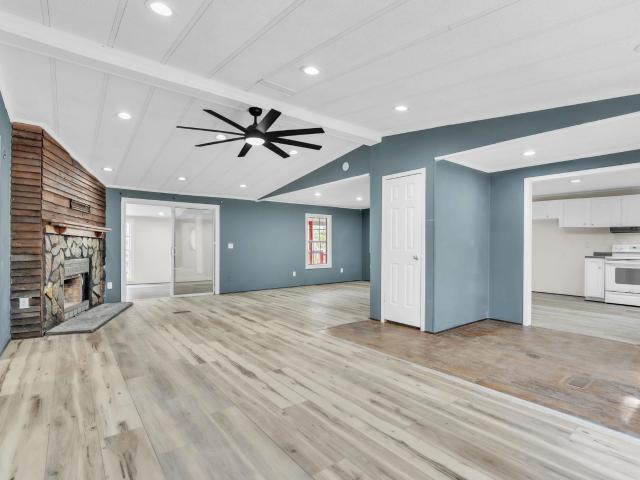 105 Dyar Drive