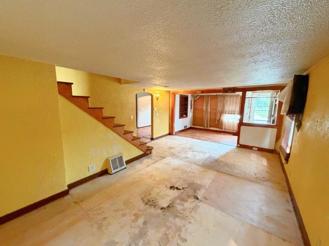 105 E 12th Street