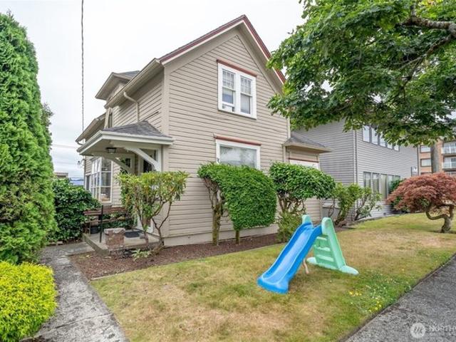 105 E 2nd St, Aberdeen, WA 98520
