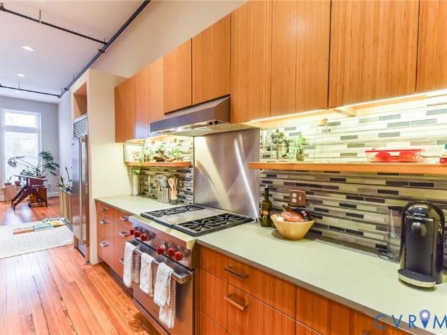 105 E Broad Street 2B
