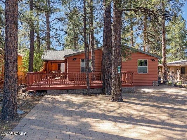105 E Cedar Wood Dr, Munds Park, AZ 86017