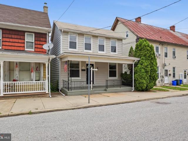 105 E Maple Street
