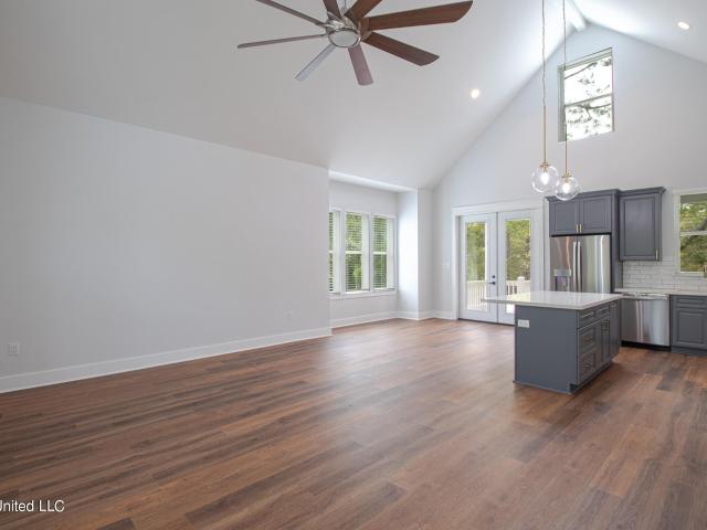 105 Eleanor Avenue