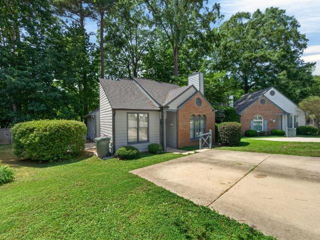 105 Ellsworth Place