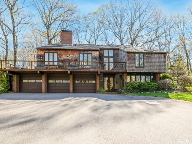 105 Foote Rd, Glastonbury, CT 06073