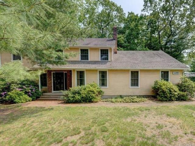 105 Fieldstone Dr, Windsor, CT 06095