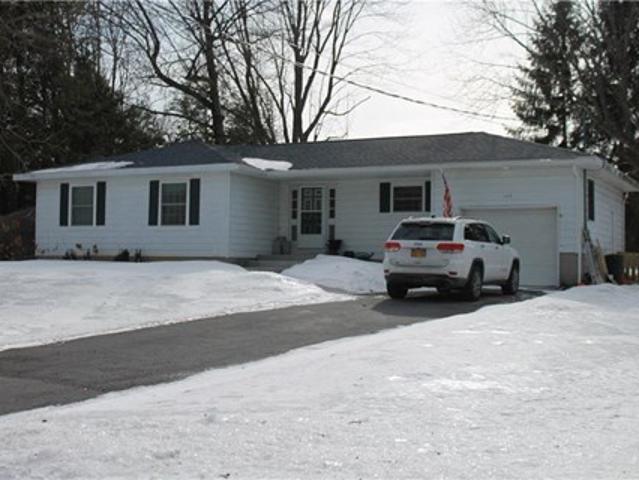 105 Hounsfield St 3/2 1174 sqft