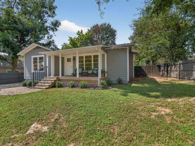 105 Holcomb St, Frankston, TX 75763 | MLS #26003