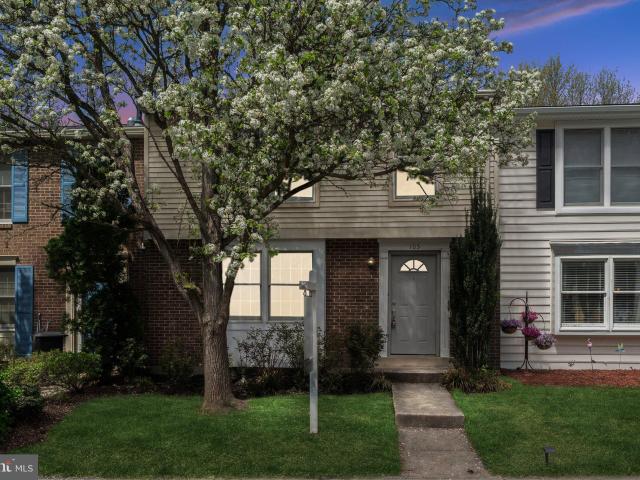 105 Holdcroft Ln, Gaithersburg, MD 20878 | Compass