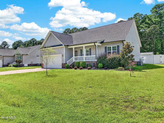105 Hawk Place