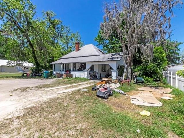 105 Haines Ave NW, Branford, FL 32008