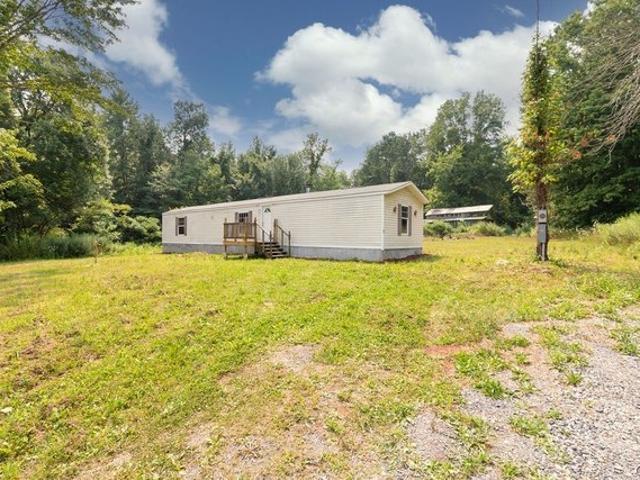 105 Hanley Rd, Hannibal, NY 13074