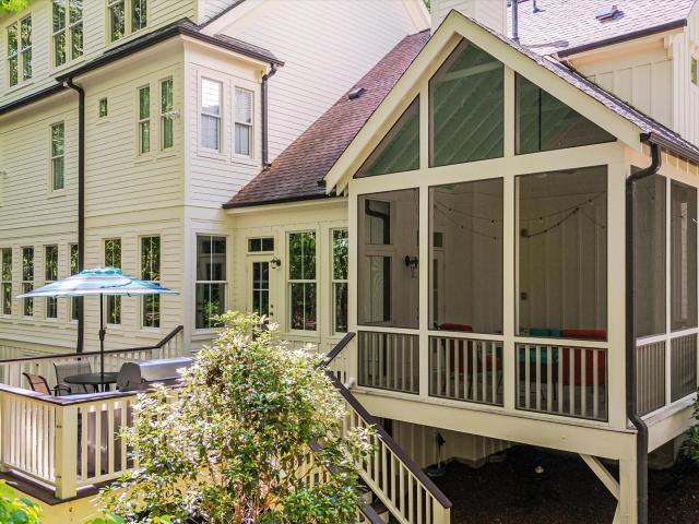 105 Hansen Creek Rd, Chapel Hill, NC 27516 | MLS #10160