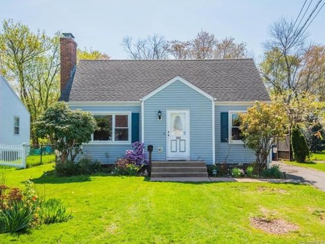 105 Hartford Ave, Newington, CT 06111