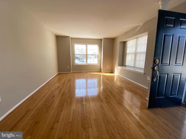 105 Hearthstone Lane