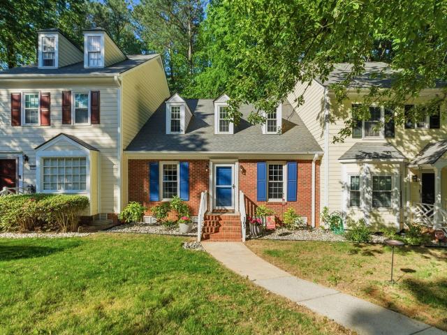 105 Hedgerow Court
