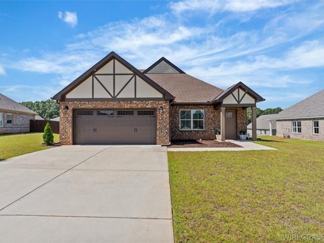105 Hunters Hill Way, Enterprise, AL 36330