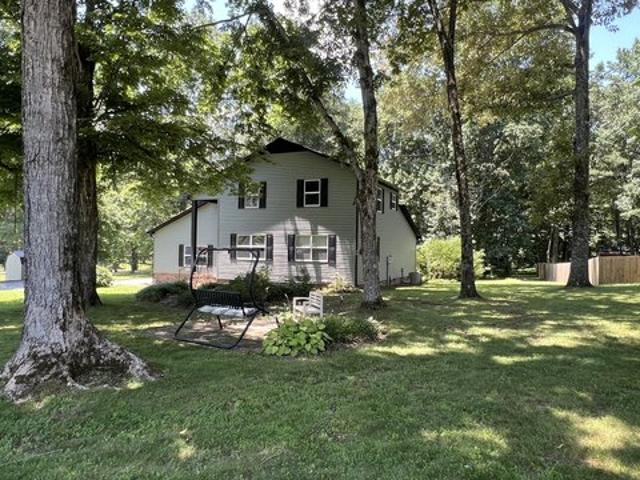 105 Jill Dr, Lawrenceburg, TN 38464