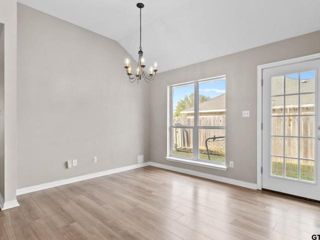 105 Oak St, Bullard, TX 75757 | MLS #25016