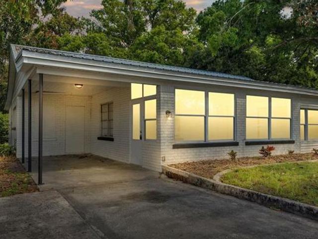105 Orange Ave, Winter Haven, FL 33880