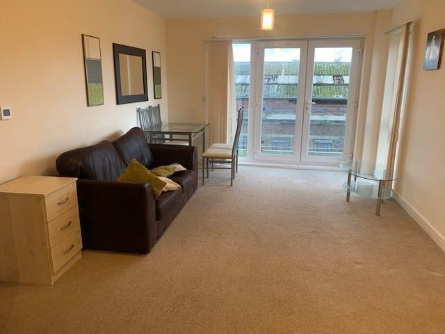 105 Overstone Court, Cardiff