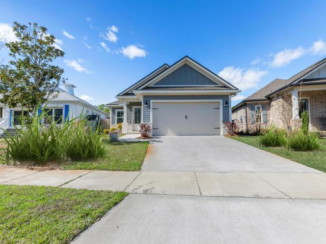 105 Oyster Blvd, Freeport, FL 32439 | MLS #998743