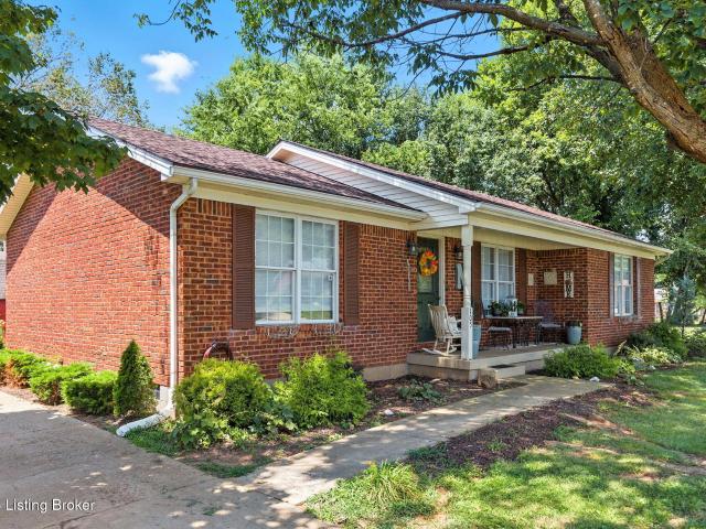 105 longleaf Ct