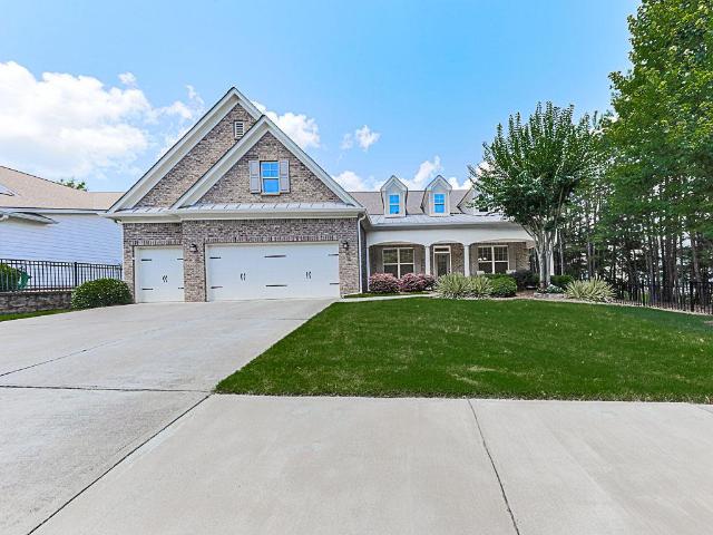 105 Laurel Overlook