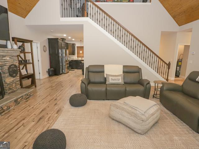 105 Lawrence Road NW