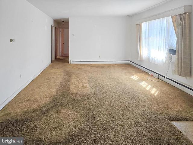 105 Lakeview Drive