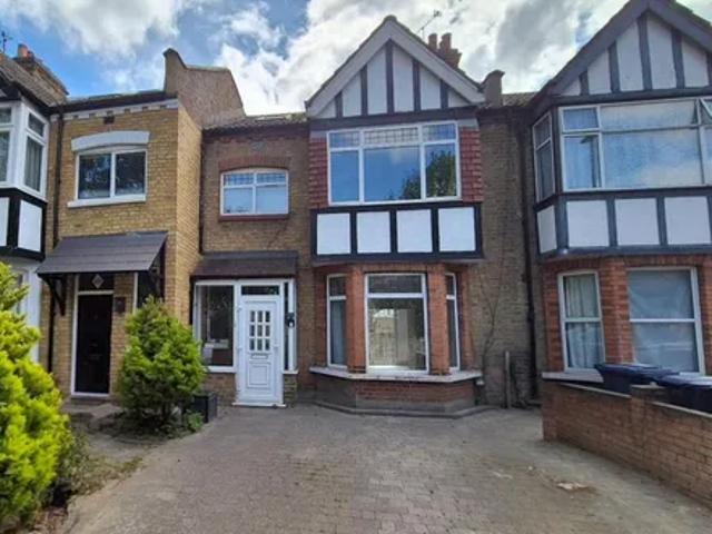 105 Little Ealing Lane, London, W5 4EH, United Kingdom | 4 bed house for rent #167234763 | Rentberry