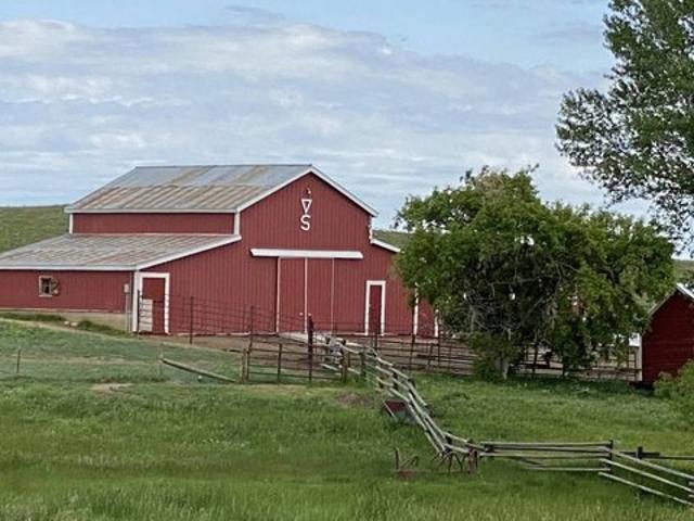 105 Little Fork Rd, Buffalo, WY 82834