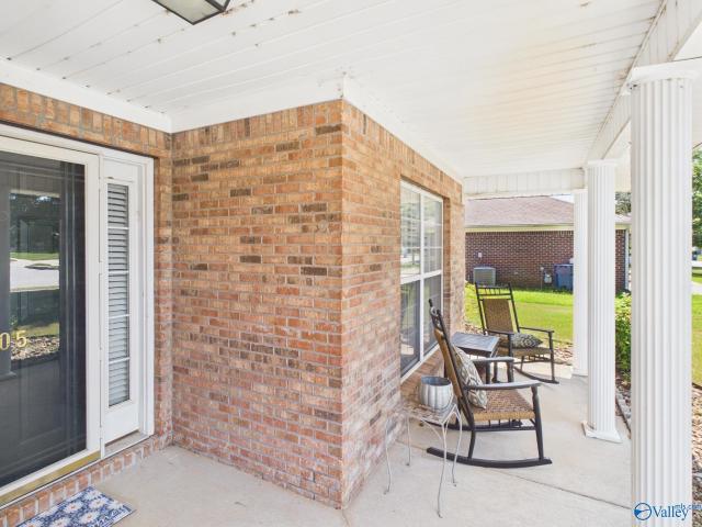 105 Liverpool Drive