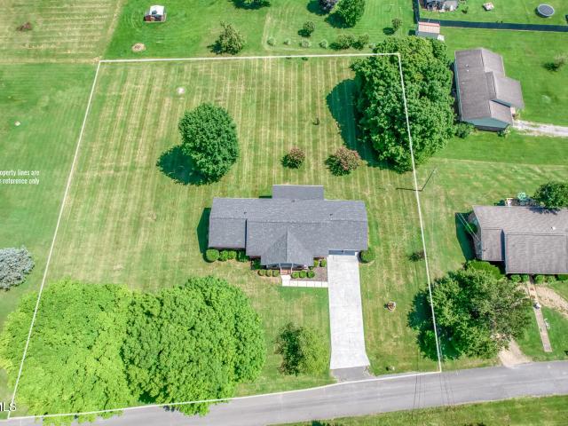 105 Livesay Circle