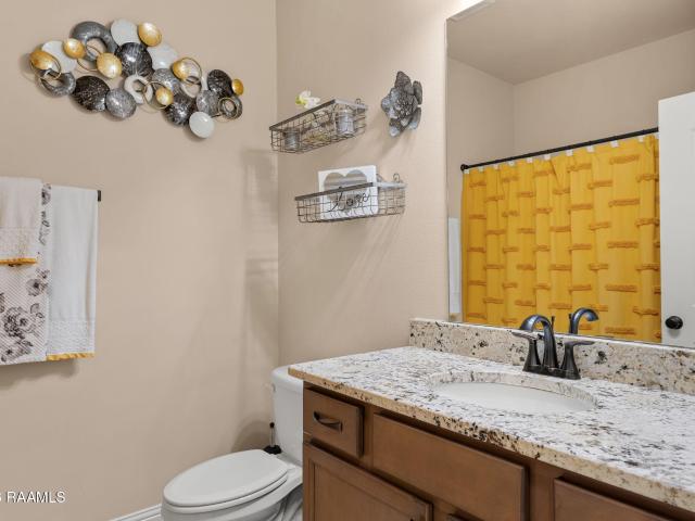 105 Lillian St, Broussard, LA 70518 | MLS #RA2600006