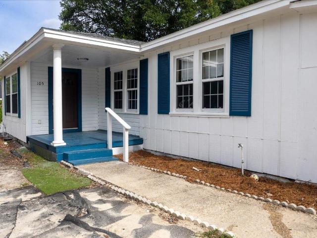 105 Lincoln Dr NW, Fort Walton Beach, FL 32547 | MLS #982797