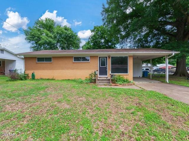105 Lyndale St, Trenton, TN 38382