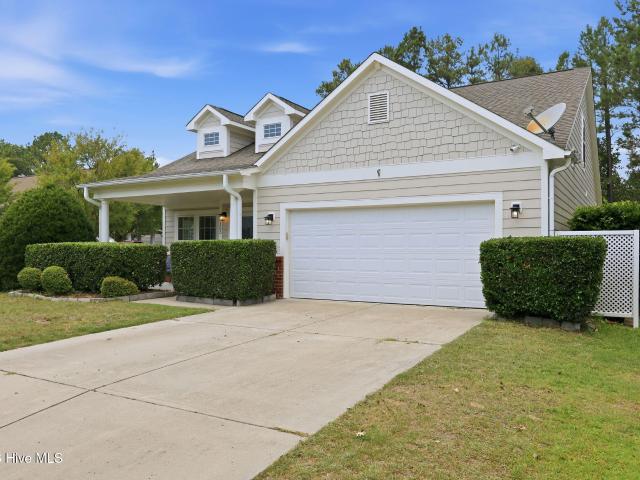 105 Moultrie Lane